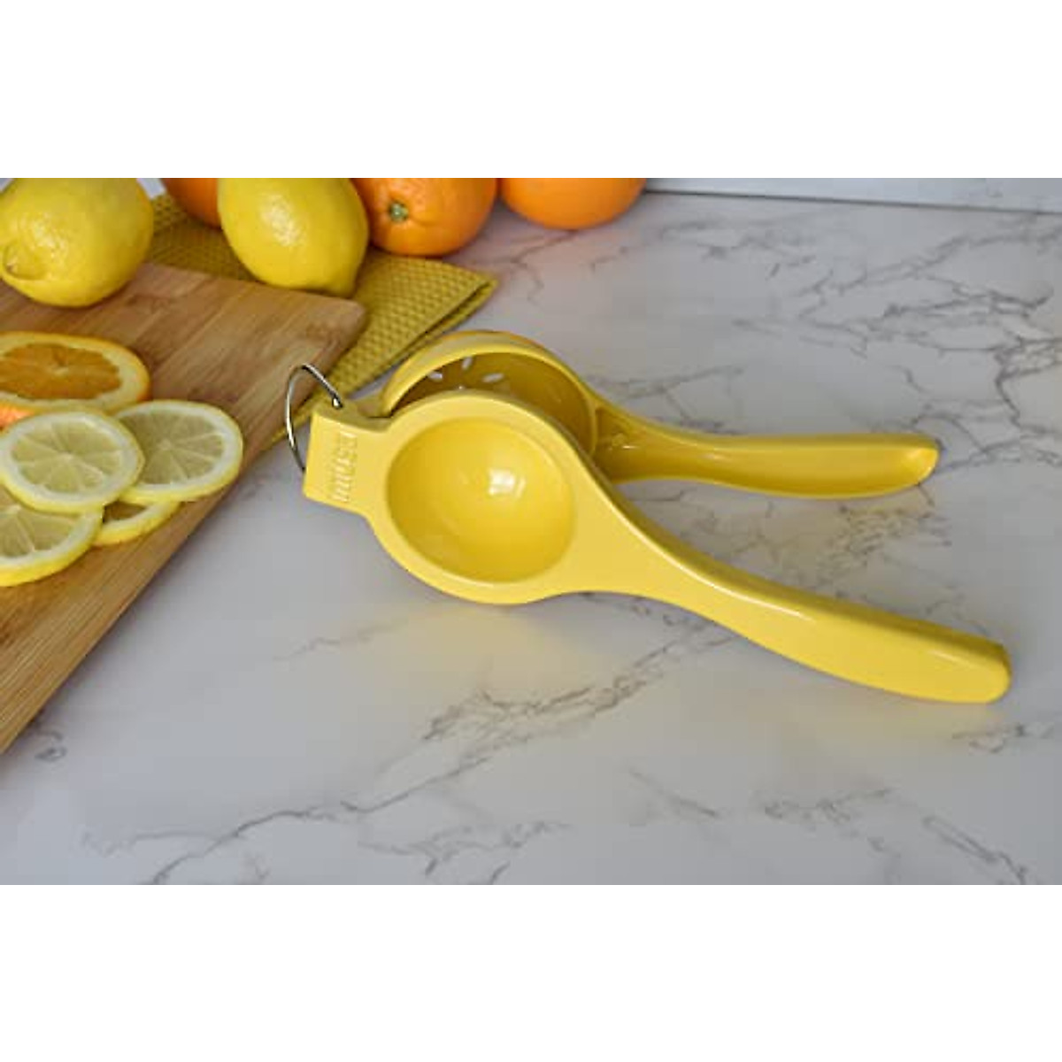 IMUSA USA VICTORIA-70007 Lemon Squeezer, Yellow