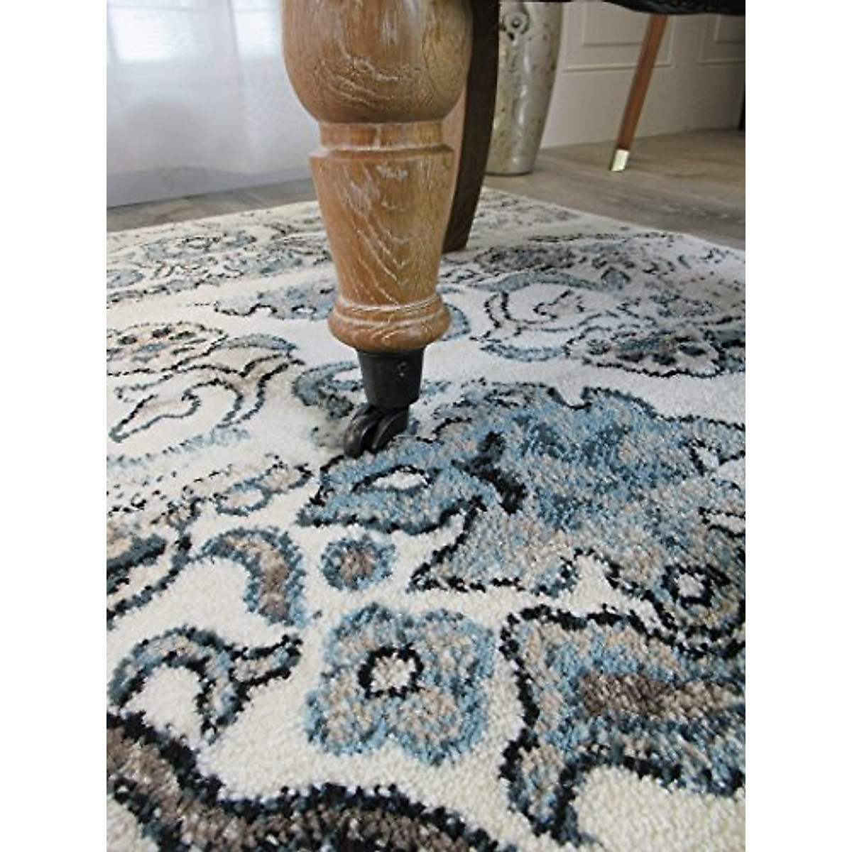 Distressed Rugs for Living Room Clearance (Medium 5'x8', Ivory)