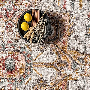 nuLOOM Justine Vintage Medallion Area Rug, 6' 7" x 9', Beige