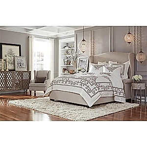 BOWERY HILL 3-Light Iron and Crystal Large Chandelier in Brass/Clear