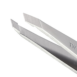 Tweezerman Stainless Steel Slant Tweezer - Eyebrow Tweezers for Women and Men (Classic Stainless)