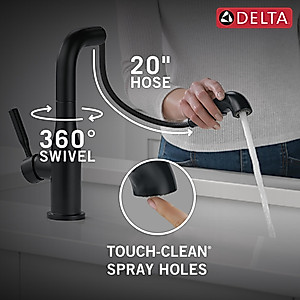 Delta Faucet Almari Pull-Out Kitchen Faucet, Black Kitchen Faucets with Pull-Out Sprayer, Kitchen Sink Faucet, Faucet for Kitchen Sink with Magnetic Docking, Matte Black 16943-BL-DST