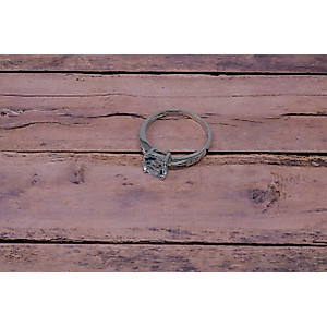 KOKAV Genuine Aquamarine 1-1/4 Ct Cushion Diamond Ring in 14K White Gold, Size 7