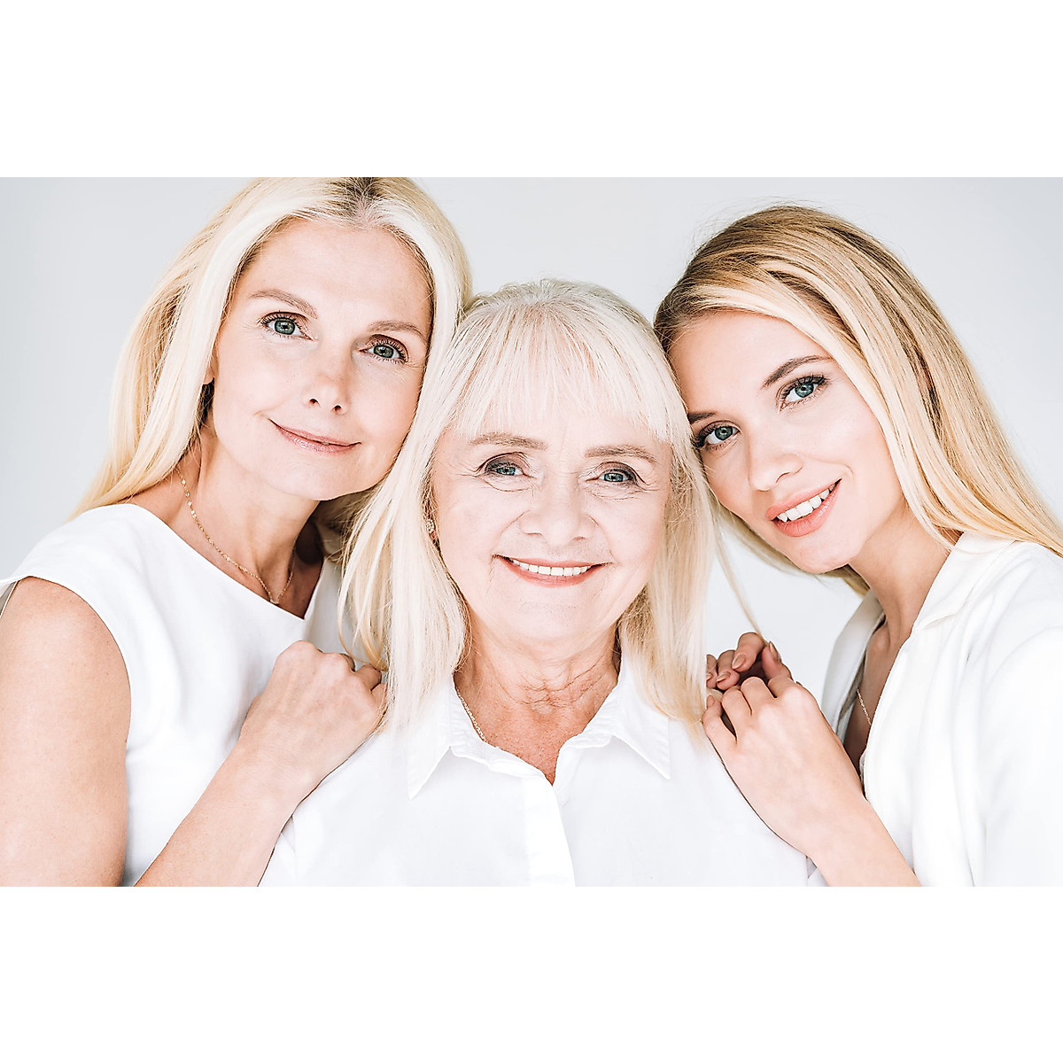 Suavell 3 Generations Necklace. Sterling Silver Grandmother Mother Daughter Jewelry, Nana Necklace, Granddaughter Necklace, Mothers Day Gifts for Grandma, Three Circle Necklace From Grandchildren