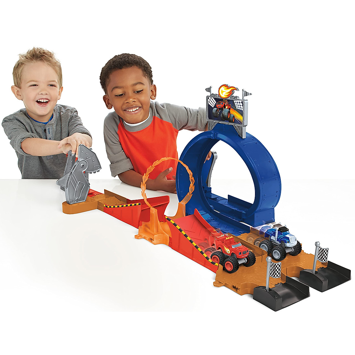 Fisher-Price Nickelodeon Blaze and The Monster Machines Monster Dome Racetrack playset with Stunt Track and Character Trucks for Preschool Kids