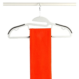 MANZOO Clothes Hanger Plastic Hangers 50 Pack Clothes Hangers Non Slip Coat Hanger Space Saving