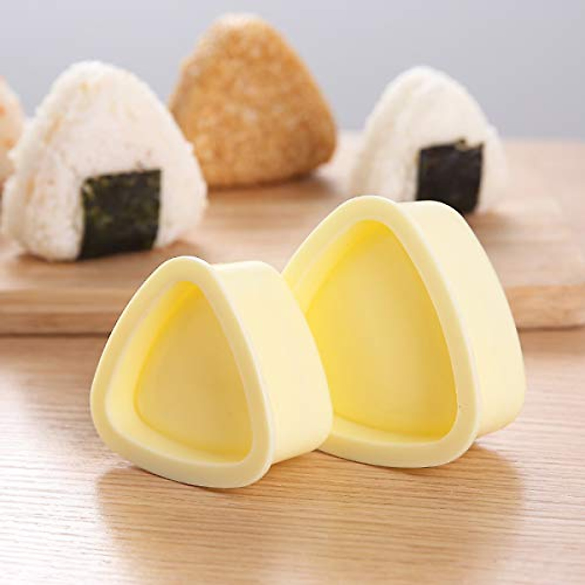 Triangle Sushi Mold,Heart-shaped Sushi Mold, Plum Blossom Sushi Mold Form Sushi Mold Onigiri Rice Mold DIY Tool, Yellow(6pcs)
