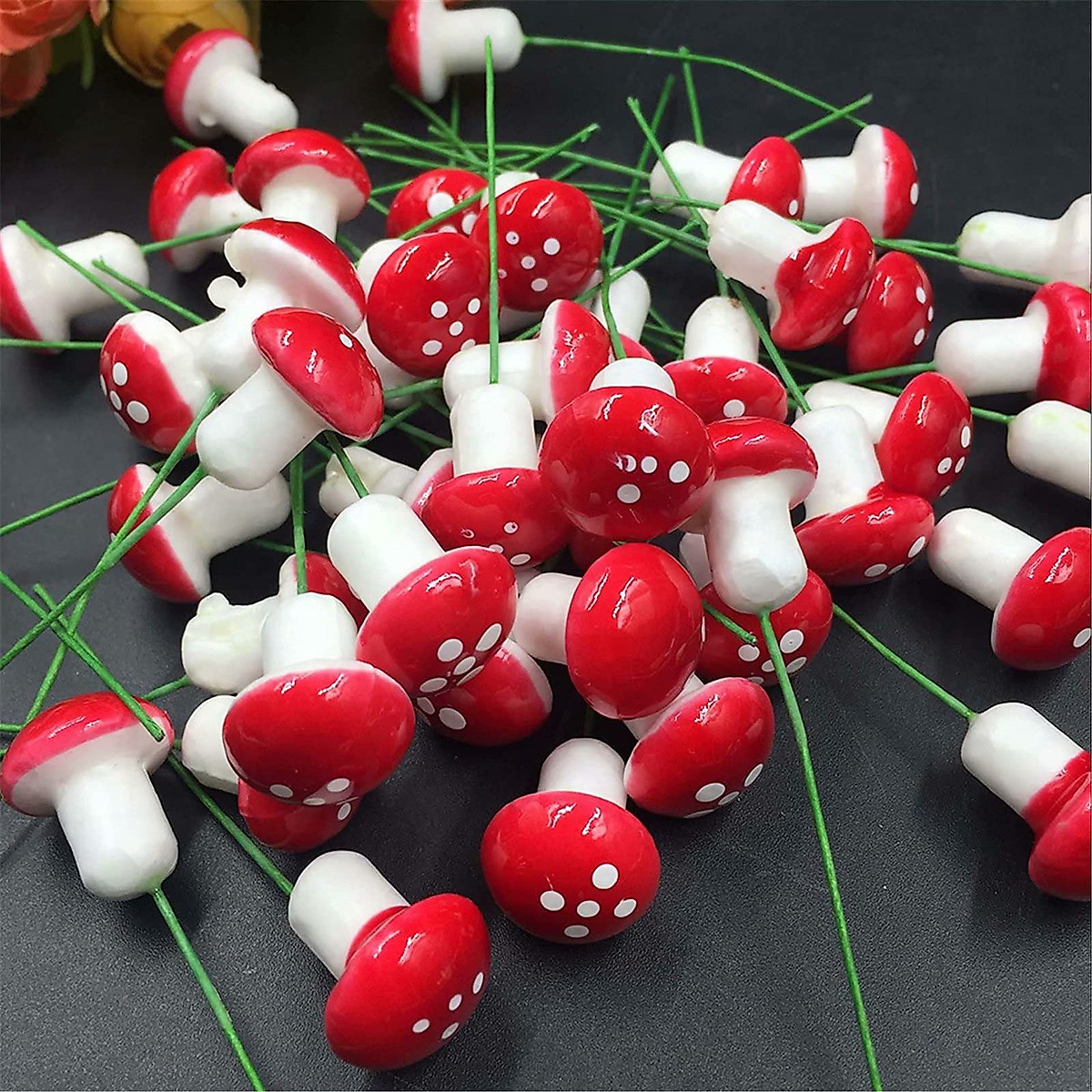 ASkinds 50Pcs/Set Mini Mushroom Decoration, Miniatures Artificial Succulent Plant Pot Resin Craft Decoration for Home DIY Micro Landscape Decor(Red)
