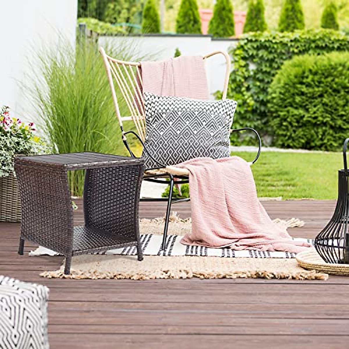 Outdoor Side Table for Patio Small Rattan Wicker Coffee Table Balcony Table Outside End Table with Poly Lumber Table Top & Storage Bistro Table for Garden Pouch Deck Living Room Backyard Brown