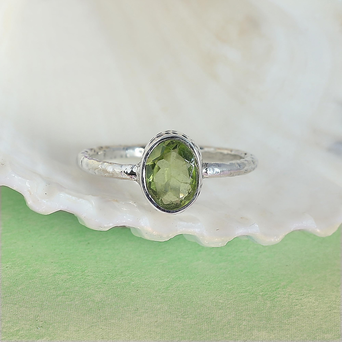 Silver Eternity 6X8 MM Oval Peridot Ring Gemstone Jewelry (7)