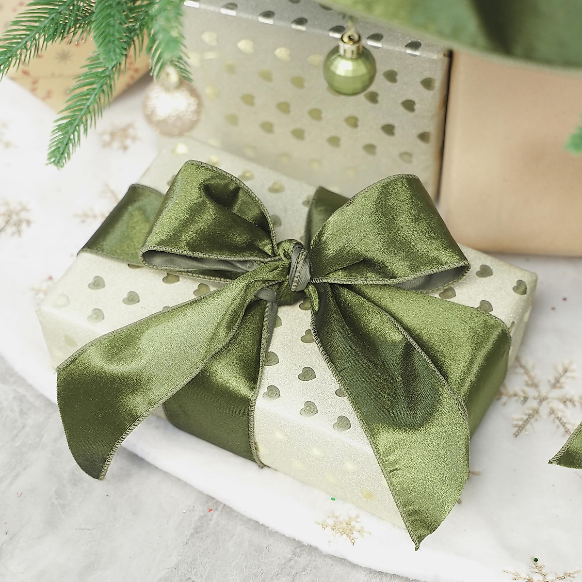 AIMUDI Olive Green Velvet Wired Ribbon 2.5 Inch Green Christmas Ribbon Wired Dark Moss Green Ribbon for Christmas Tree, Wreaths, Swags, Gift Wrapping, Garland, Holiday Crafts, Topper Bows - 10 Yards