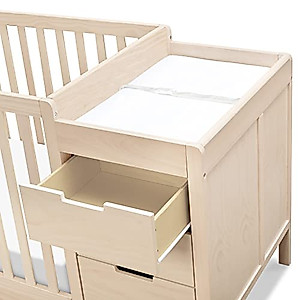 Carter's by DaVinci Colby 4-in-1 Convertible Crib & Changer Combo