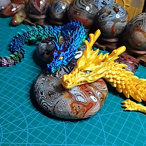 Whattiho 3D Printed Dragon, Articulated Dragon Fidget Toy Posable Flexible Dragon Toys for Car Decoration and Ornament Figures