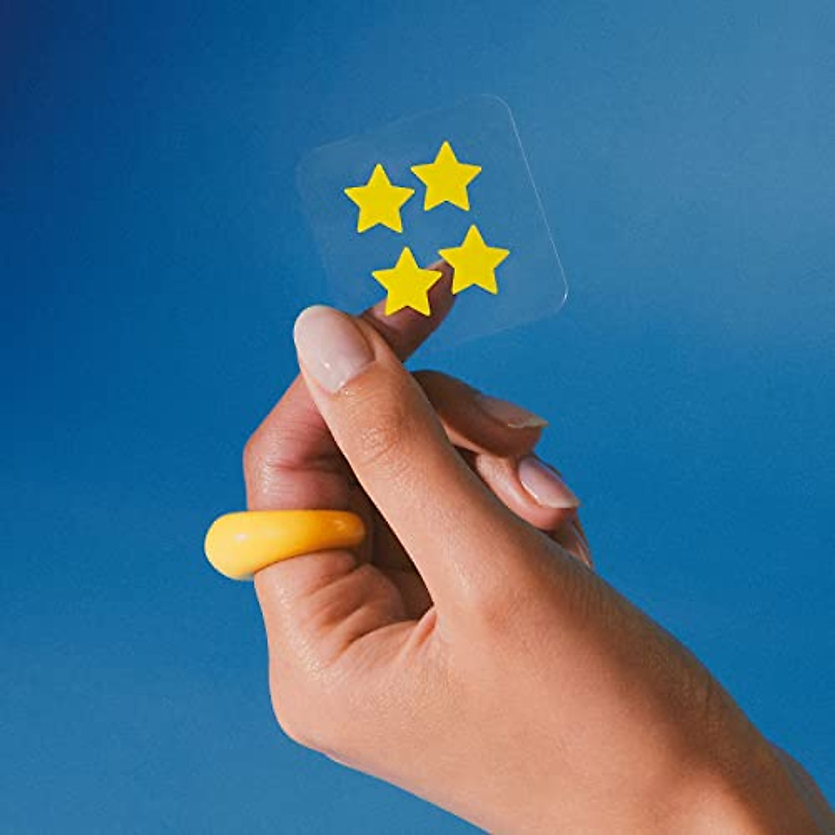 Starface Hydro-Stars Big Yellow, Hydrocolloid Pimple Patches, Absorb Fluid and Reduce Inflammation, Cute Star Shape, Vegan and Cruelty-Free Skincare (32 Count)