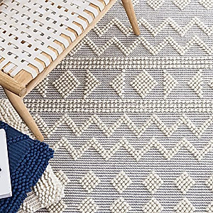 SAFAVIEH Natura Collection Accent Rug - 4' x 6', Ivory & Light Blue, Handmade Moroccan Boho Rustic Braided Tassel Wool, Ideal for High Traffic Areas in Entryway, Living Room, Bedroom (NAT342A)