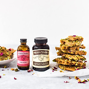 Nielsen-Massey Madagascar Bourbon Pure Vanilla Bean Paste for Baking and Cooking, 32 Ounce Bottle