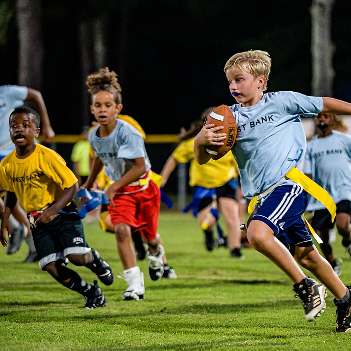 Flag Football Set, 14 Player Football Flags and Belts Set, Includes 14 Belts, 28 Football Flags, 4 Cones, 8 Disc Cones (14 Players)