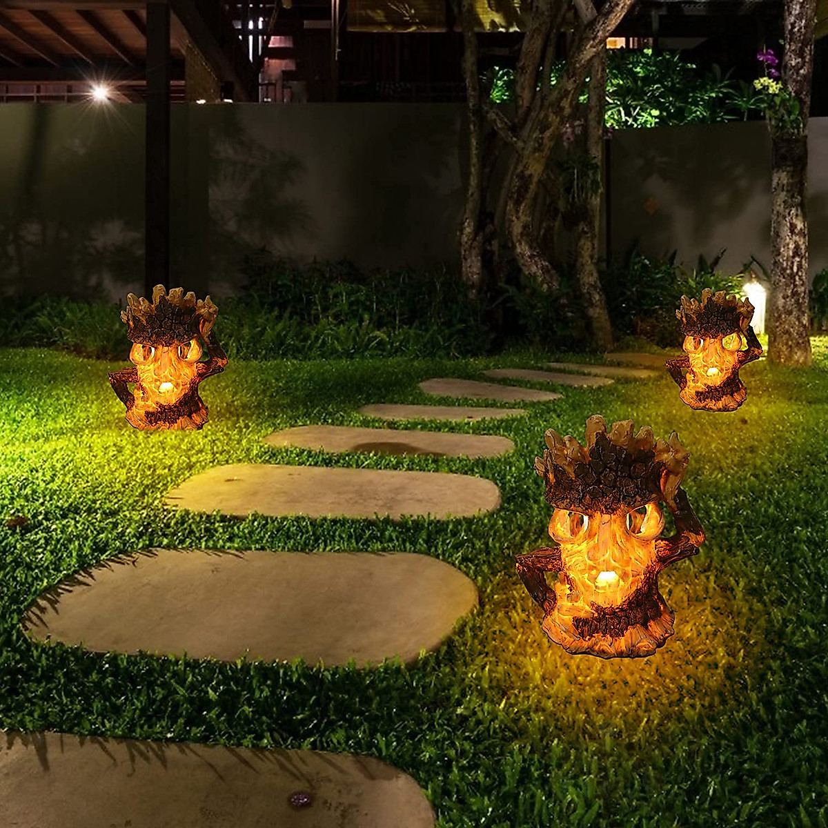 Solar Lanterns Outdoor Tiki Statue Lights Large Stump on Fire Figurine Flickering Flame Solar Halloween Light Waterproof Patio Decoration for Table Deck Garden Yard Lawn Porch Garden Holiday (1 Pack)