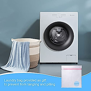 MH MYLUNE HOME Cooling Blanket for Hot Sleepers, Lightweight Thin Summer Blanket for Hot Flashes Night Sweates Sleeping,Arc-chill Cold Throw Blanket for Bed/Sofa,King Size, Blue