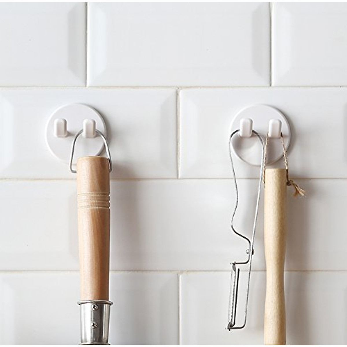 MIUPOO Razor Hooks,Power Plug Line Hook,Hook for Shaving Keys, Towel, Kitchen Utensils,2 Piece.