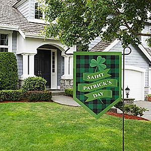 Oarencol St Patrick's Day Shamrock Garden Flag Clover Green Buffalo Check Plaid Double Sided Home Yard Decor Banner Outdoor 12.5 x 18 Inch