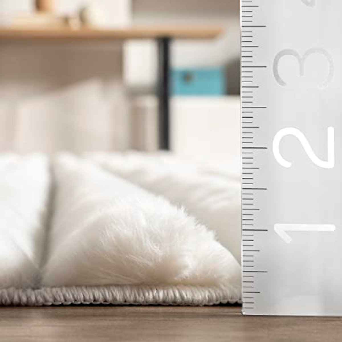 nuLOOM Kai Stripe Faux Rabbit Machine Washable Area Rug, 5' x 8', White