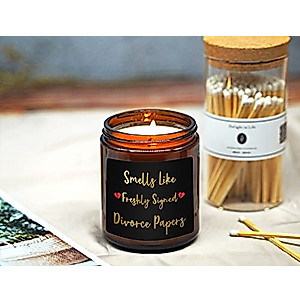 Fufandi Funny Divorce Gifts for Women - Unique Divorce Candle Gift - Breaking Up Gifts for Best Friends, Sister, Coworkers, Her, BFF, Female Friends - Lavender Scented Candles with Keychain