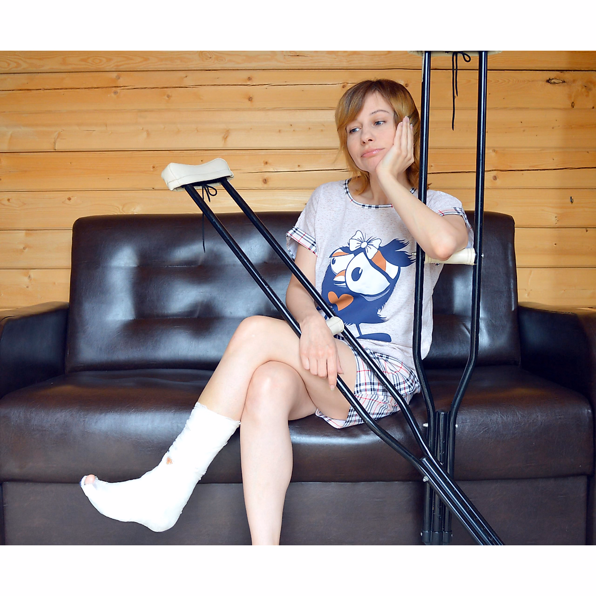 Iconikal First Aid Waterproof Adhesive Tape, White, 0.5 Inch x 5 Yards, 4-Pack