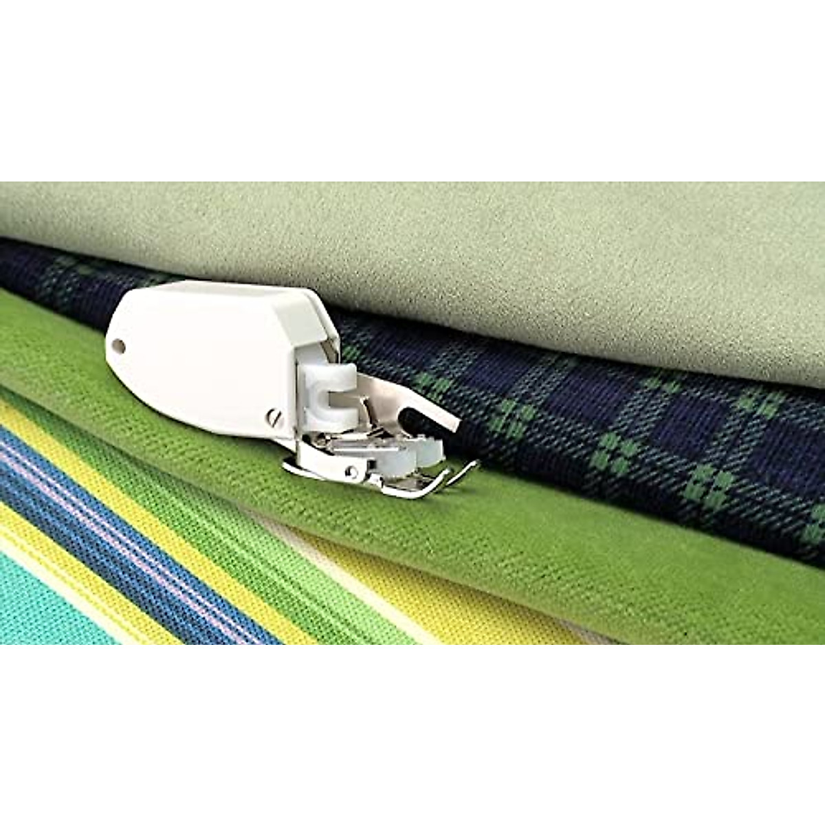SINGER | Even Feed Walking Presser Foot - Fork, Perfect for Matching Stripes & Plaids, Quilting & Sewing with Pile Fabrics