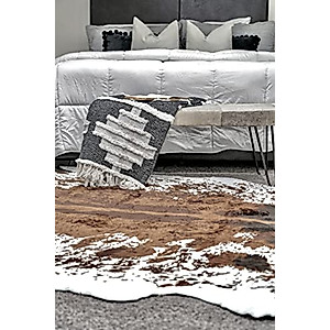 NativeSkins Medium Faux Cowhide Rug - Original (4.3ft x 5.6ft)