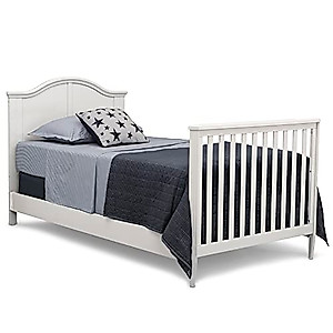 Delta Children Parker Mini Convertible Baby Crib with Mattress and 2 Sheets - Greenguard Gold Certified, Bianca White