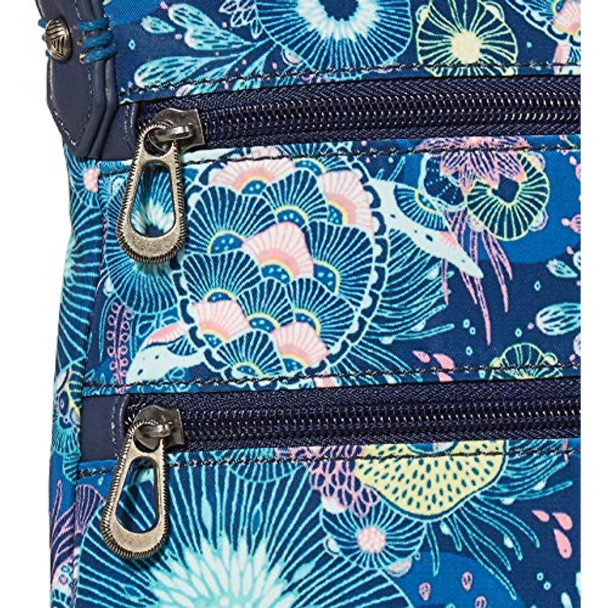 Sakroots Women's Bag in Eco-Twill, Multifunctional Purse with Adjustable Strap & Zipper Pockets, Sustainable & Durable Design, Royal Blue Seascape