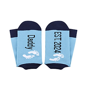 CMNIM New Parents Pregnancy Gifts Daddy and Mommy Est 2024 New Parents Socks First Time Parents to be Gifts Announcement Gift Socks