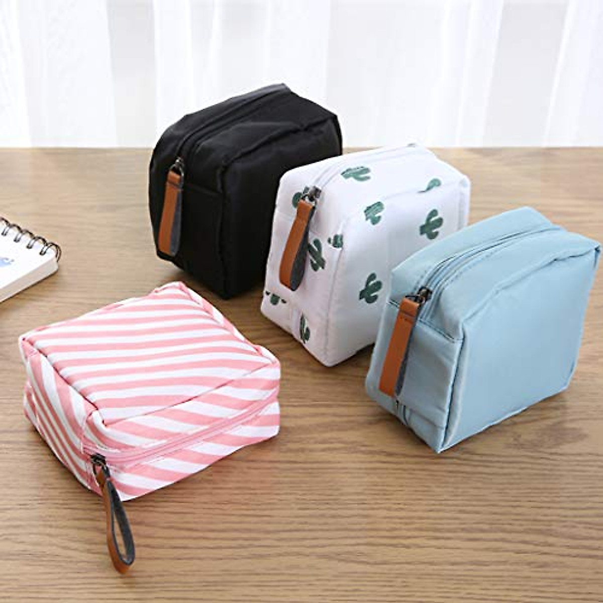 Makeup Bag Lazy Cosmetic Bag Travel Toiletry Bag Cosmetic Make Up Organizer Waterproof Travel Accessories for Women and Girls,Mini Cactus