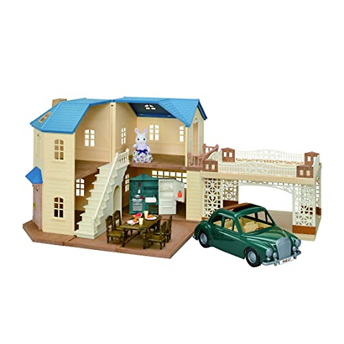 Calico Critters Large House with Carport Gift Set, Dollhouse Playset with Collectible Figure, Vehicle, Furniture and Accessories - Amazon Exclusive!