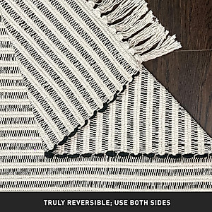 Chardin home Black & Ivory Providence Throw Rug 2x3 feet |Hand Woven Farmhouse Rug | Great in Kitchens entryways doormats Bathrooms Meditation Mat | Machine Washable & Reversible Cotton Rug