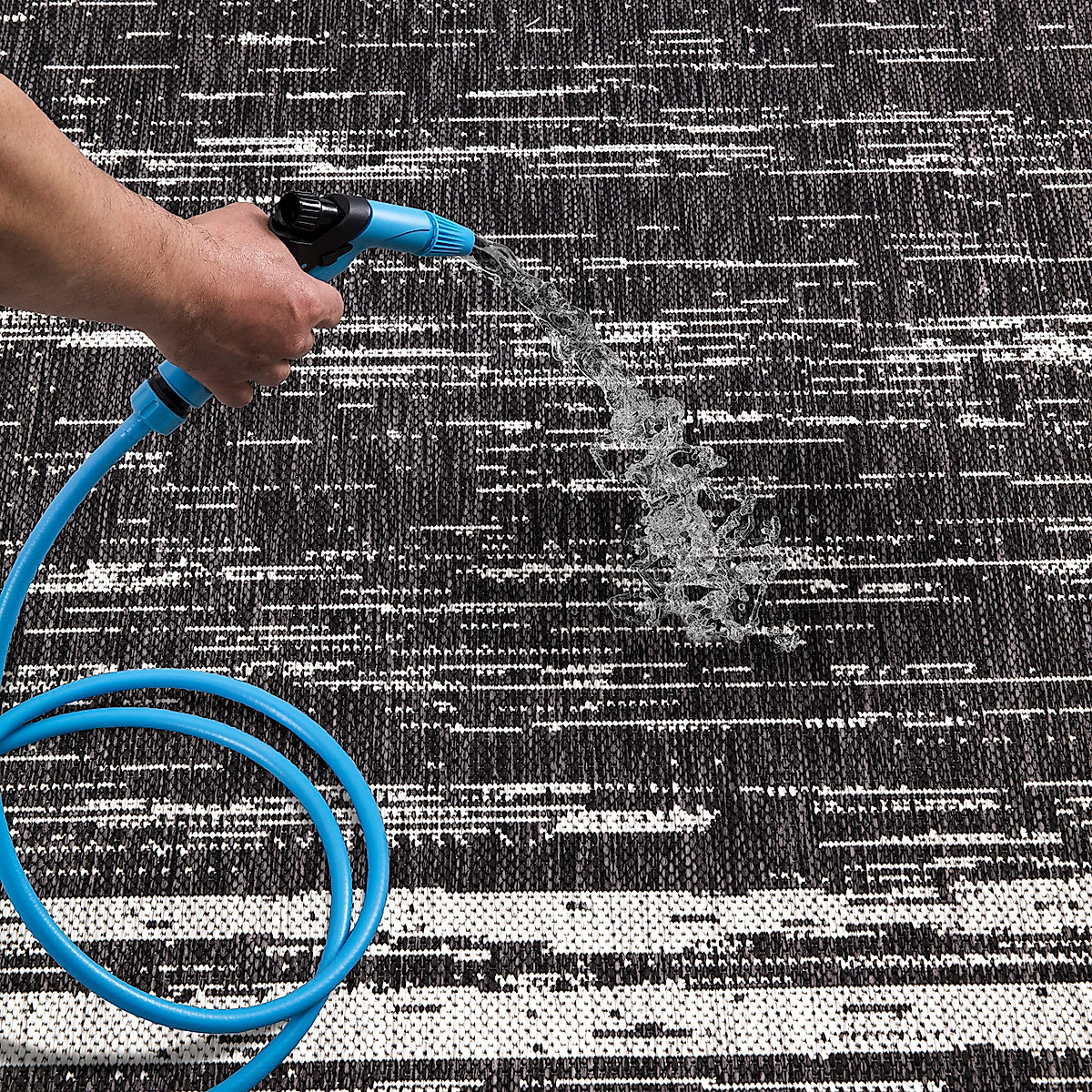 Keen Home Design Modern Outdoor Rug - 8x10 Washable Indoor/Outdoor Rug for Patio, Kitchen, Balcony, Beach, Garden, Deck and Porch. Size: 7'9" x 10'2"