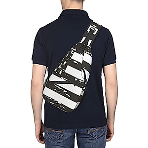 Sling Bag Vintage American USA Flag Patriotic Hiking Daypack Crossbody Shoulder Backpack Travel Chest Pack for Men Women