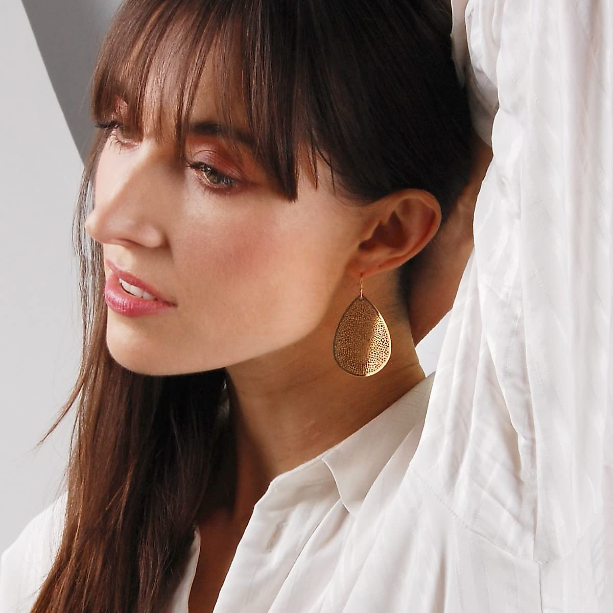 Gold Dangle Earrings For Women - Gold Leaf Earrings For Women, Womens Earrings Dangling, Dangly Earrings, Gold Drop Earrings for Women, Leaf Gold Earrings for Women Dangle, Gold-Tone Boho Earrings