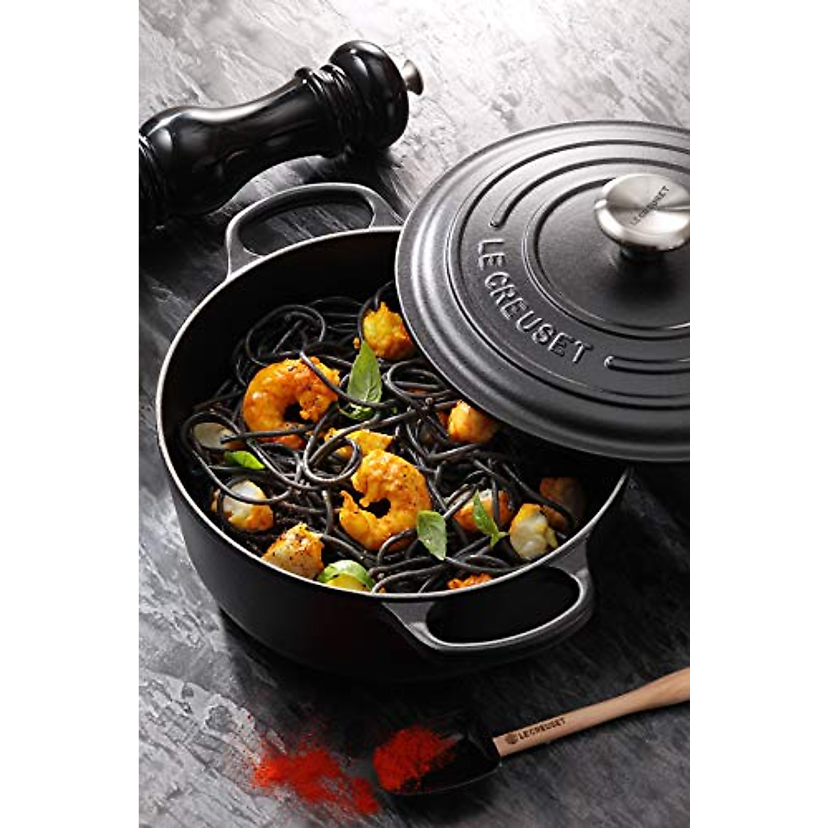 Le Creuset Signature Cast Iron Round Casserole, 26 cm - Satin Black