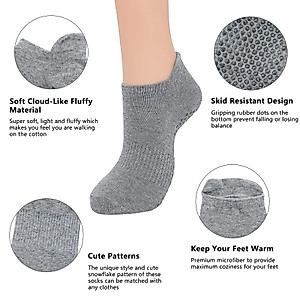 Pilates Socks for Women Non Slip Yoga Ankle Socks with Grips Womens Hospital Slipper Socks Running Compression Socks Black One Size