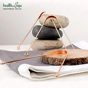 HealthAndYoga™ Oral Hygiene Tongue Scrapers – 24pcs Bulk Pack Disposable Metal Tongue Cleaners - qSwipe Lite Copper Tongue Cleaners (12 pack) + SteloSwipe Lite Stainless Steel Scrapers (12 Pack)