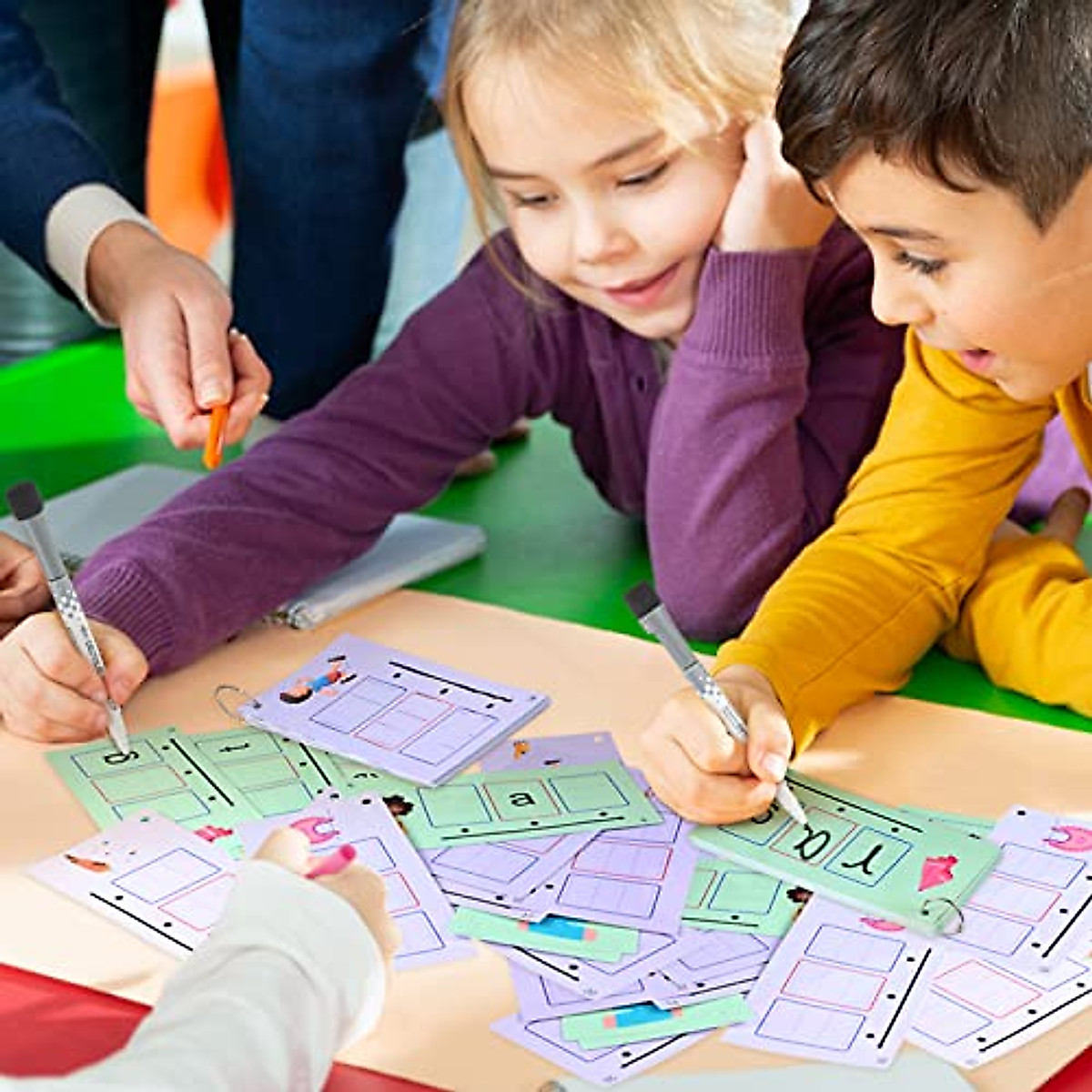 126 Cards Tap and Write CVC Words Flash Cards Laminated Tracing Practice Card Learning Letter Cards CVC Flashcards with 3 Rings for Kindergarten Preschool Kids, 8 x 4 Inch