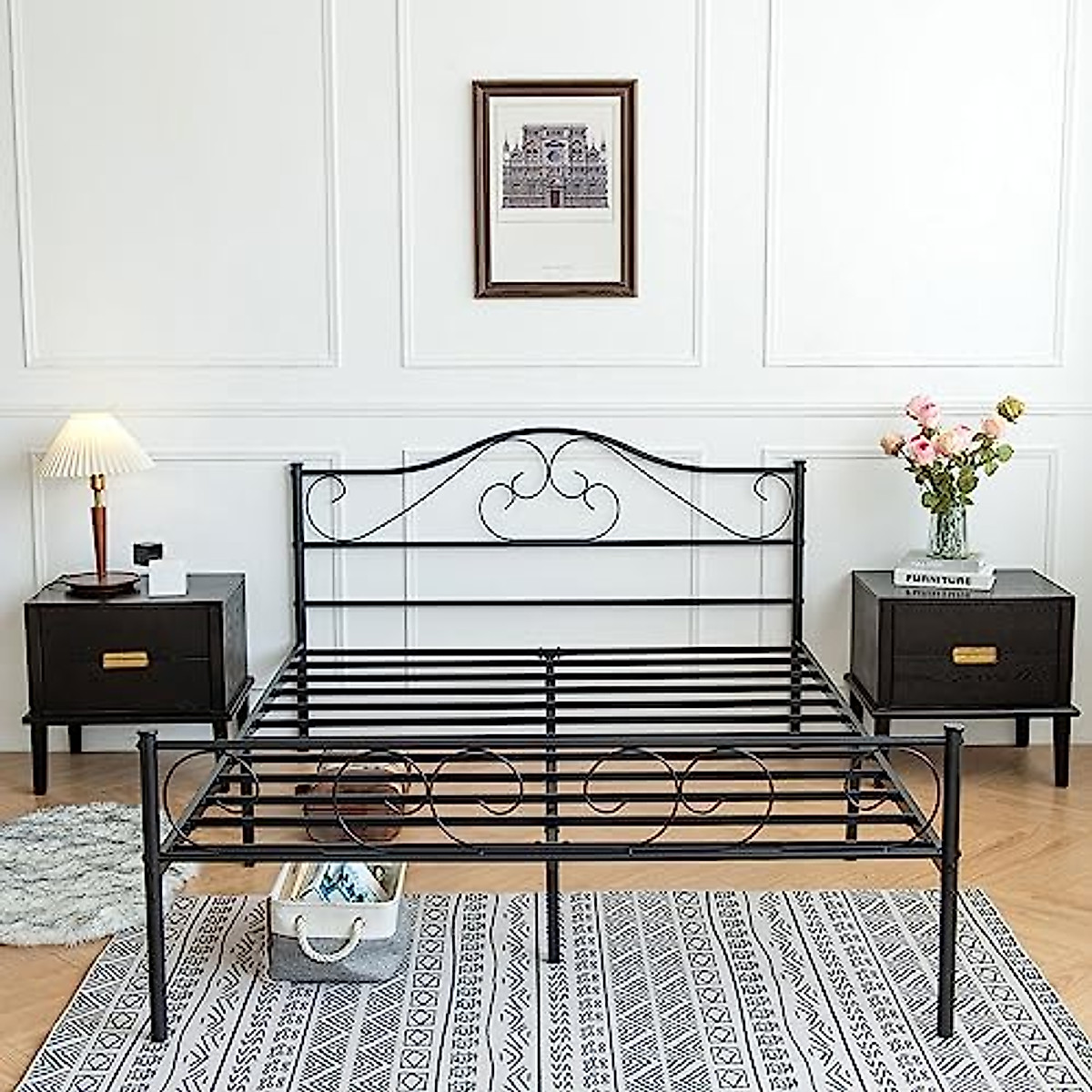 Heavy Duty Metal Platform Bed Frame Queen Size Black Bed Frame with Headboard and Steel Slats Mattress Foundation No Box Spring Needed