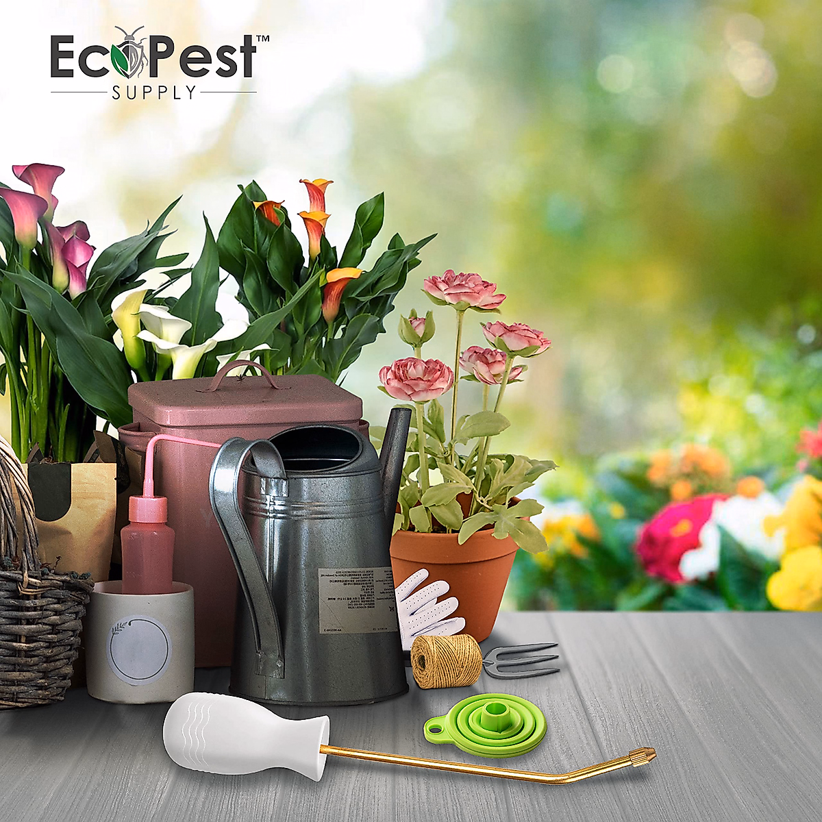 Powder Duster | Large Bulb Duster, Sprayer, and Applicator for Powder and Dust | Perfect for Organic Gardening and Pest Control Treatment for Bed Bugs, Roaches, Ants, Fleas, Ticks, and More