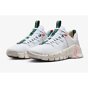 Nike Free Metcon 5 Women's Workout Shoes (White/Sail/Fir/Pink Bloom FN8920-161, US Footwear Size System, Adult, Women, Numeric, Medium, 6)