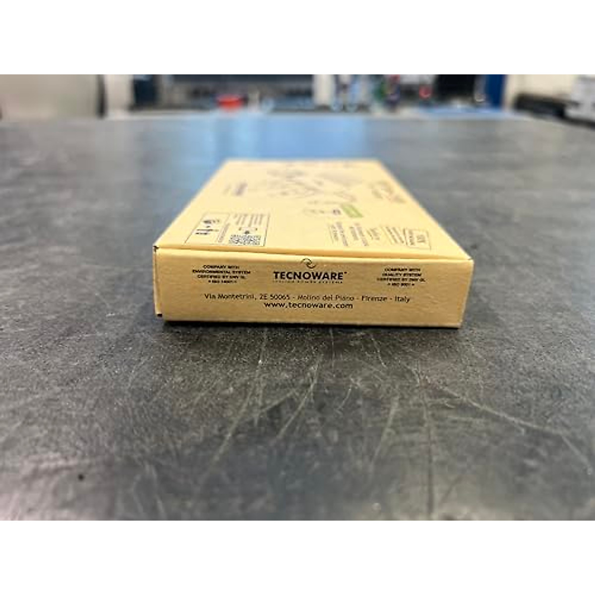 Tecnoware Hub USB Type-C, 13 in 1 Adapter, Compatible with MacBook, Notebook, iPad, Windows, Huawei ecc. 13 Ports: USB 2.0/3.0, USB Type-C, Ethernet, HDMI 4K, Card Slot SDXC, Micro SD, Jack Audio.