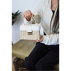 Like Dreams Small Summer Bag for Women Woven Straw Crossbody Vegan Leather Top Handle Plaid Inner Purse (Soft Blue)