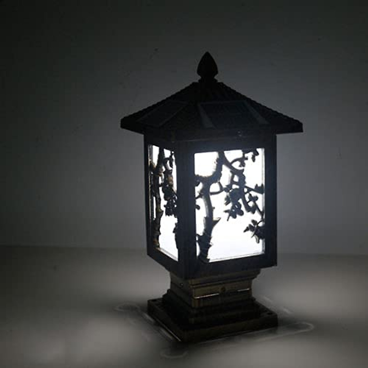 MHCZBGY Waterproof Metal Column lamp Solar Patio Column Light Home Outdoor Pillar Light Outdoor Garden Villa Pillar Lights European Style Column Light