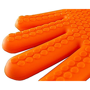 Blackstone 3019 Silicone BBQ Gloves (Pair) with Fingers Heat, Water Resistant, Food Grade Barbeque Mitts for Grill, Smoker, Griddle, Fryer, Cooking, Baking, Fire Pit, Camping, Unisex, Orange